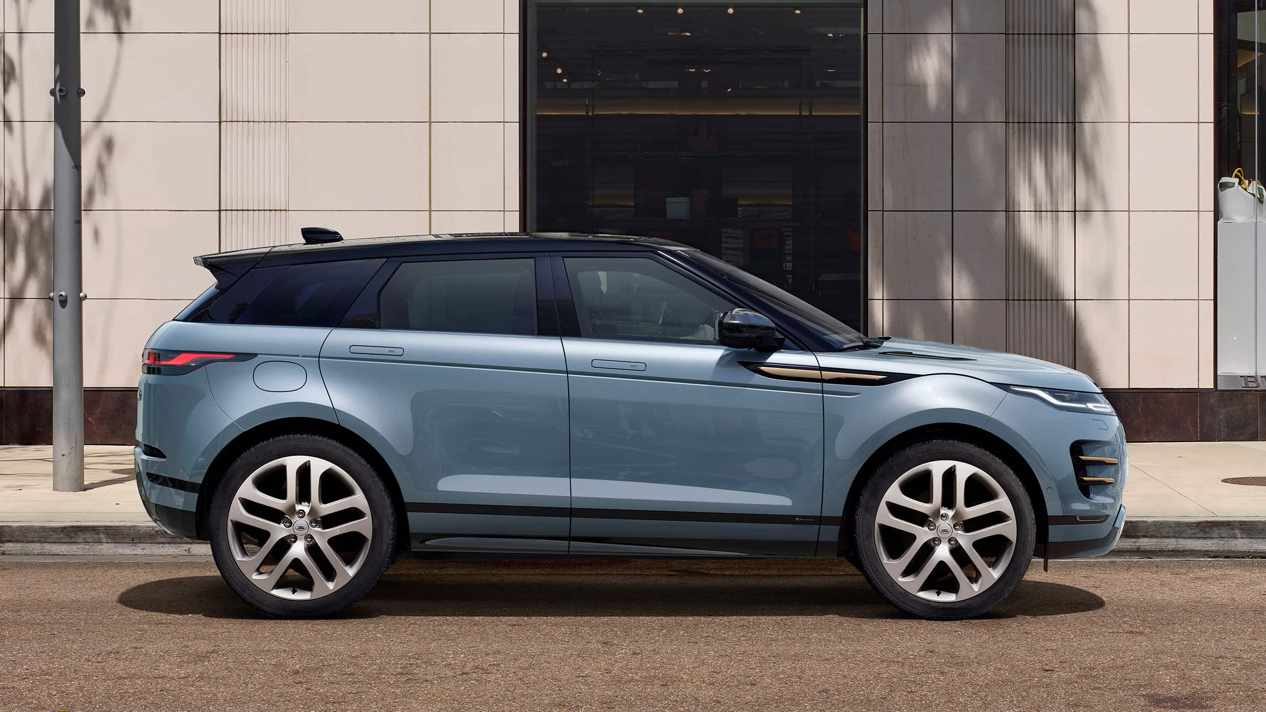 LAND ROVER KOREA / OWNERSHIP - 개요